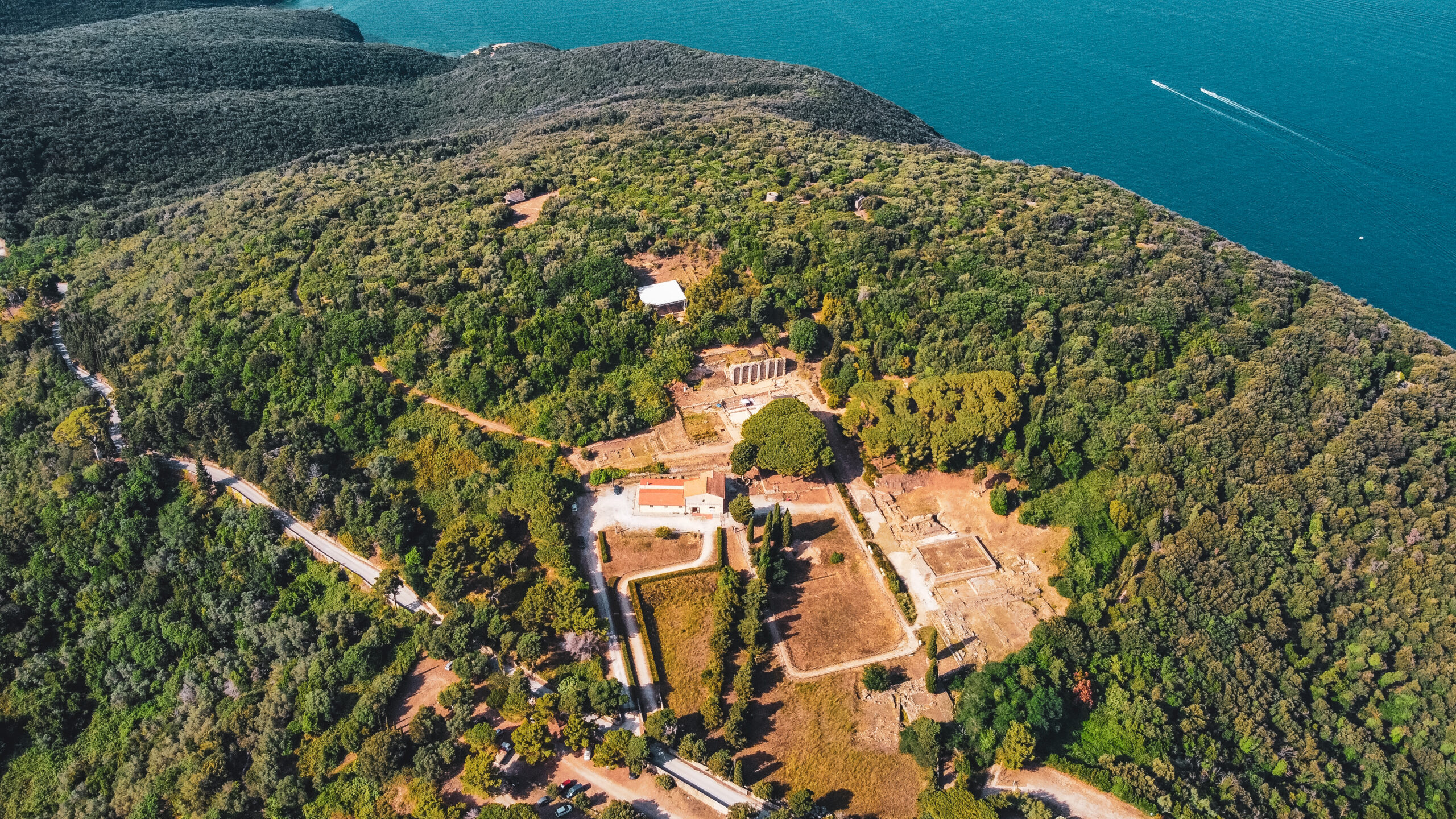Visite tematiche all'Acropoli di Populonia - Parchi della Val di Cornia